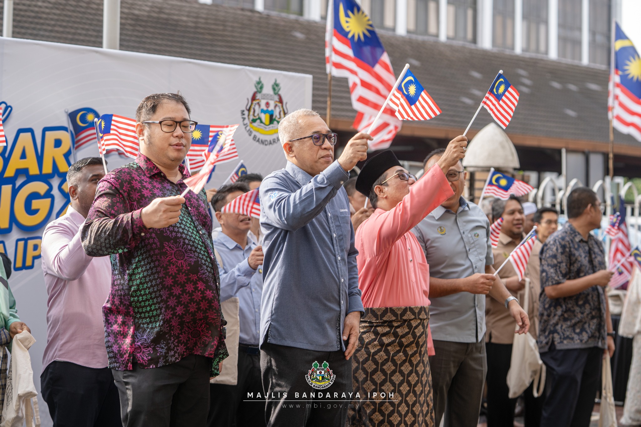 Portal Rasmi Majlis Bandaraya Ipoh - MAYOR OF IPOH OFFICIATES LAUNCH ...